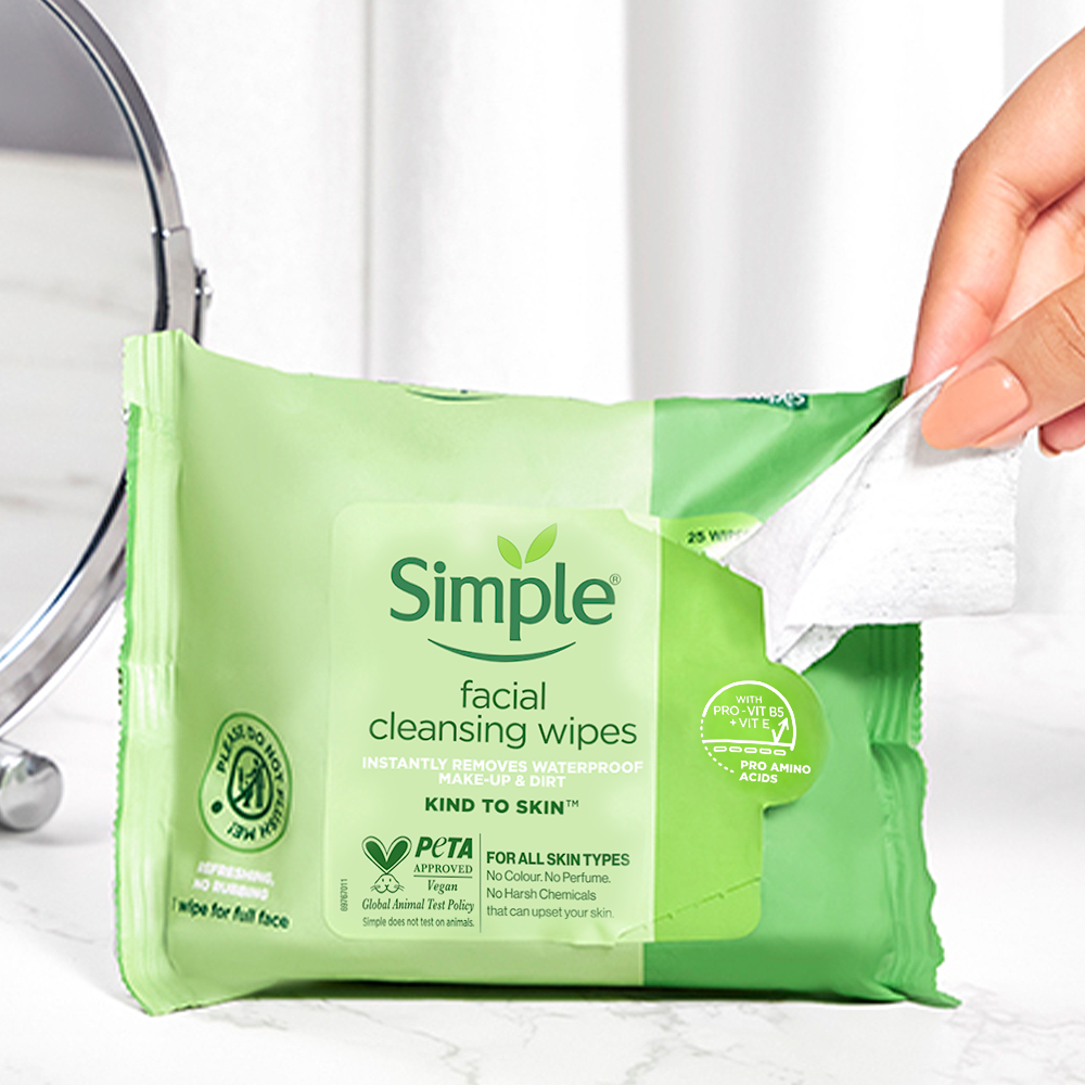 Facial Cleansing Wipes - 25 Wipes | Simple Skincare